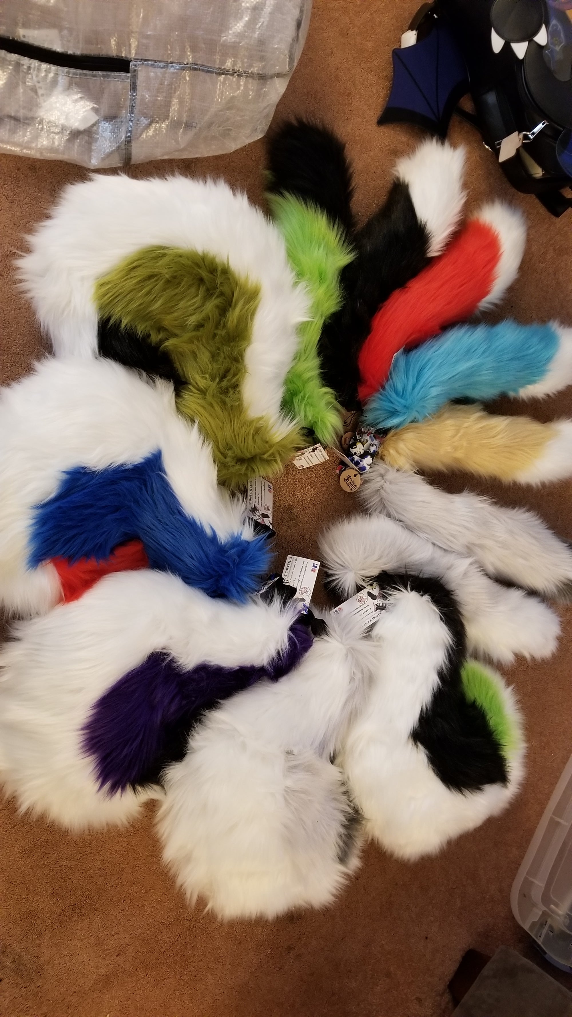 Furry Gallery – DaSueDragon Designs