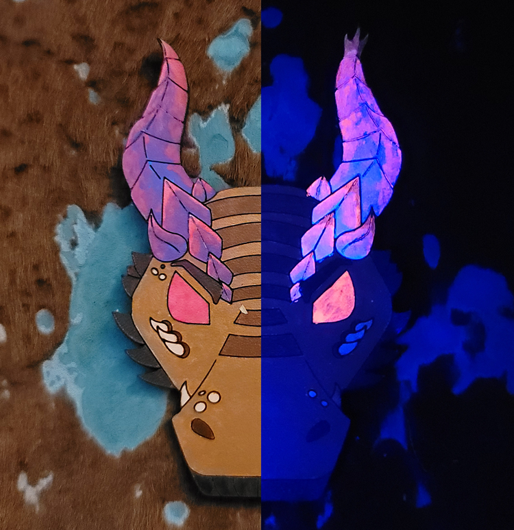 Custom Leather Furry Pins Dasuedragon Designs